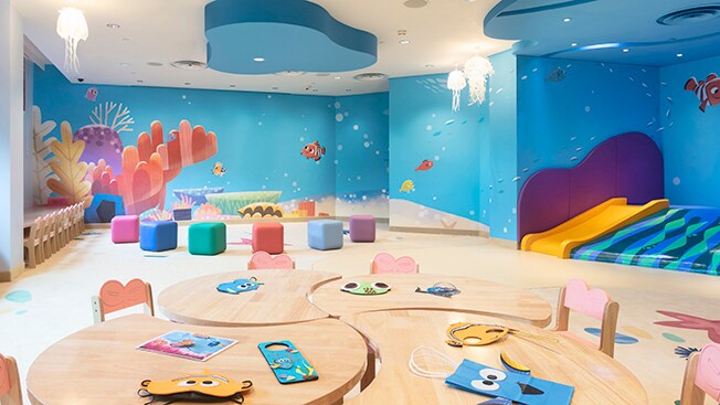 Hong Kong Disneyland